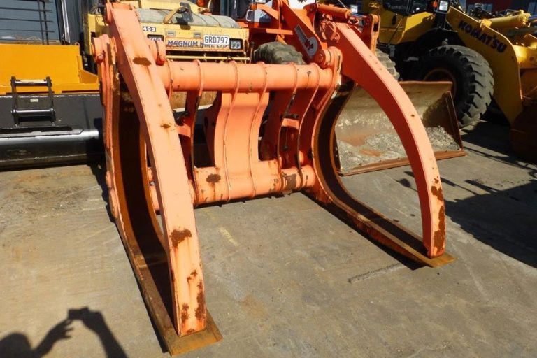 Log Forks - Magnum Hire & Equipment